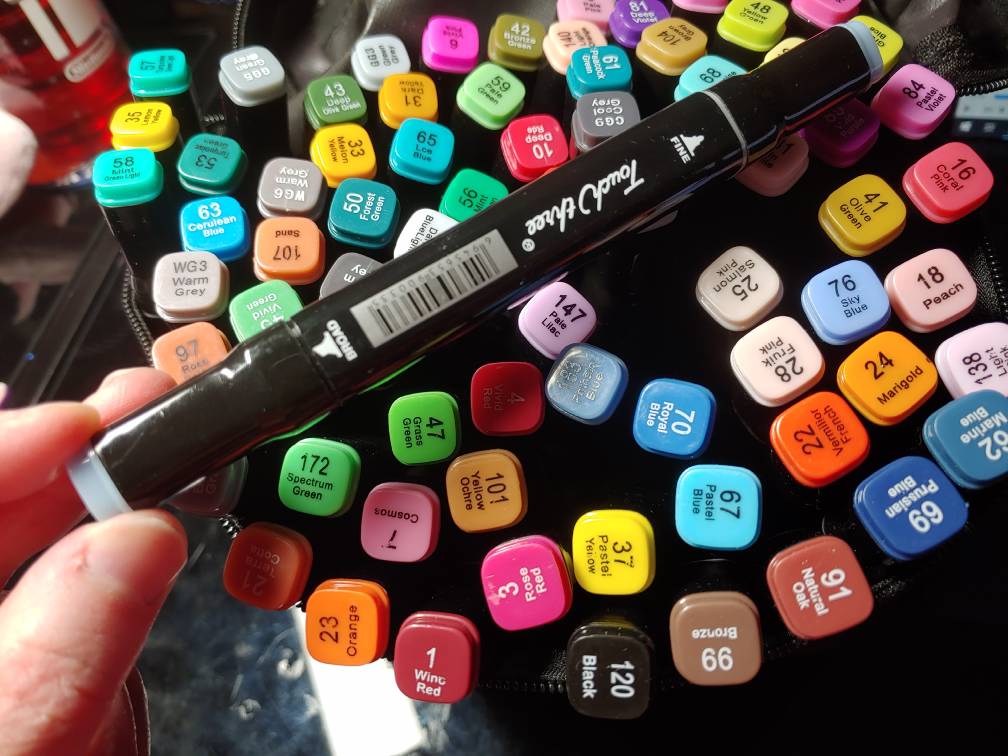 Adding gradients to tassels with alcohol markers – Leafnin Cosplay