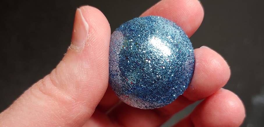 Resin-free glitter gems – Leafnin Cosplay