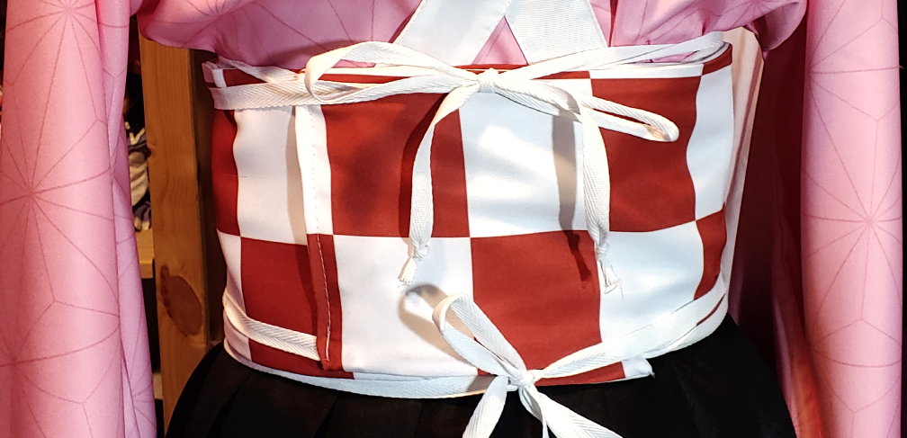 Turning a saggy velcro obi into a wrap-around obi – Leafnin Cosplay