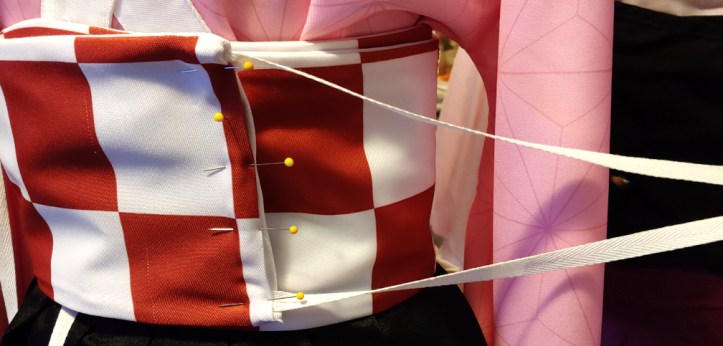 Turning a saggy velcro obi into a wrap-around obi – Leafnin Cosplay
