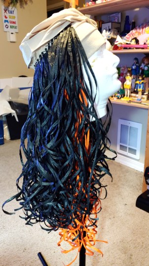 Paper raffia wig alternative for characters with wavy hair – Leafnin ...