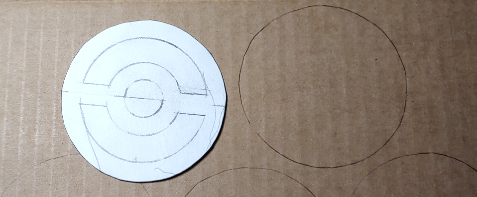 Making raised details with paper mache – Leafnin Cosplay