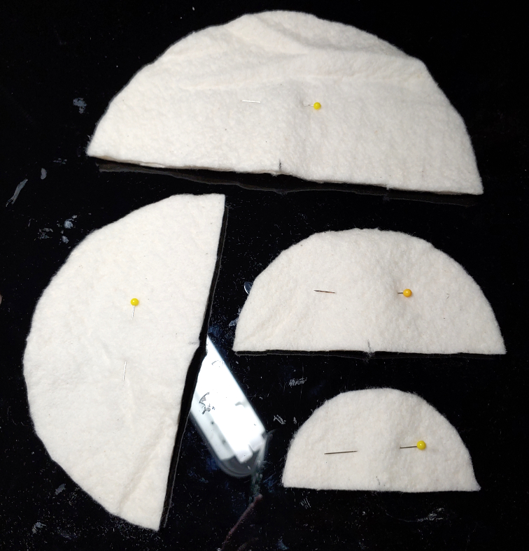 Making and attaching properly-fitting shoulder pads – Leafnin Cosplay