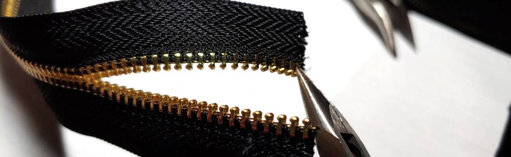 Modifying metal zippers – Leafnin Cosplay